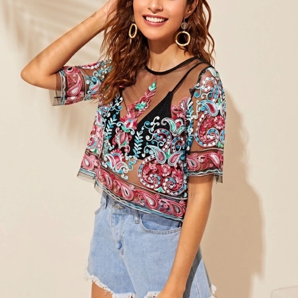 Tops | Nwt Floral Embroidered Mesh Crop Top | Poshmark